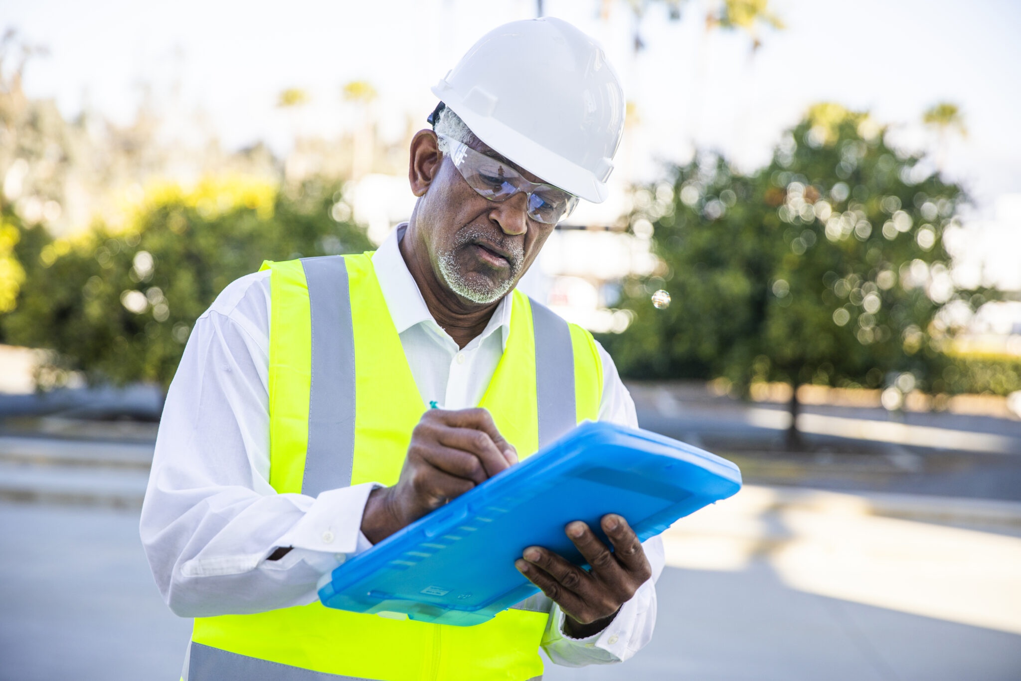10 Workplace Safety Tips for a Secure Environment - Everbridge